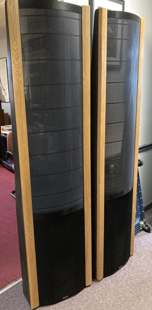 Martin Logan Quest 2 Speakers | Holm Audio